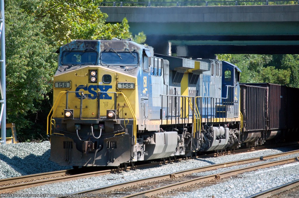 E721-02 with CSXT 158(AC44CW) & CSXT 440(AC44CW)